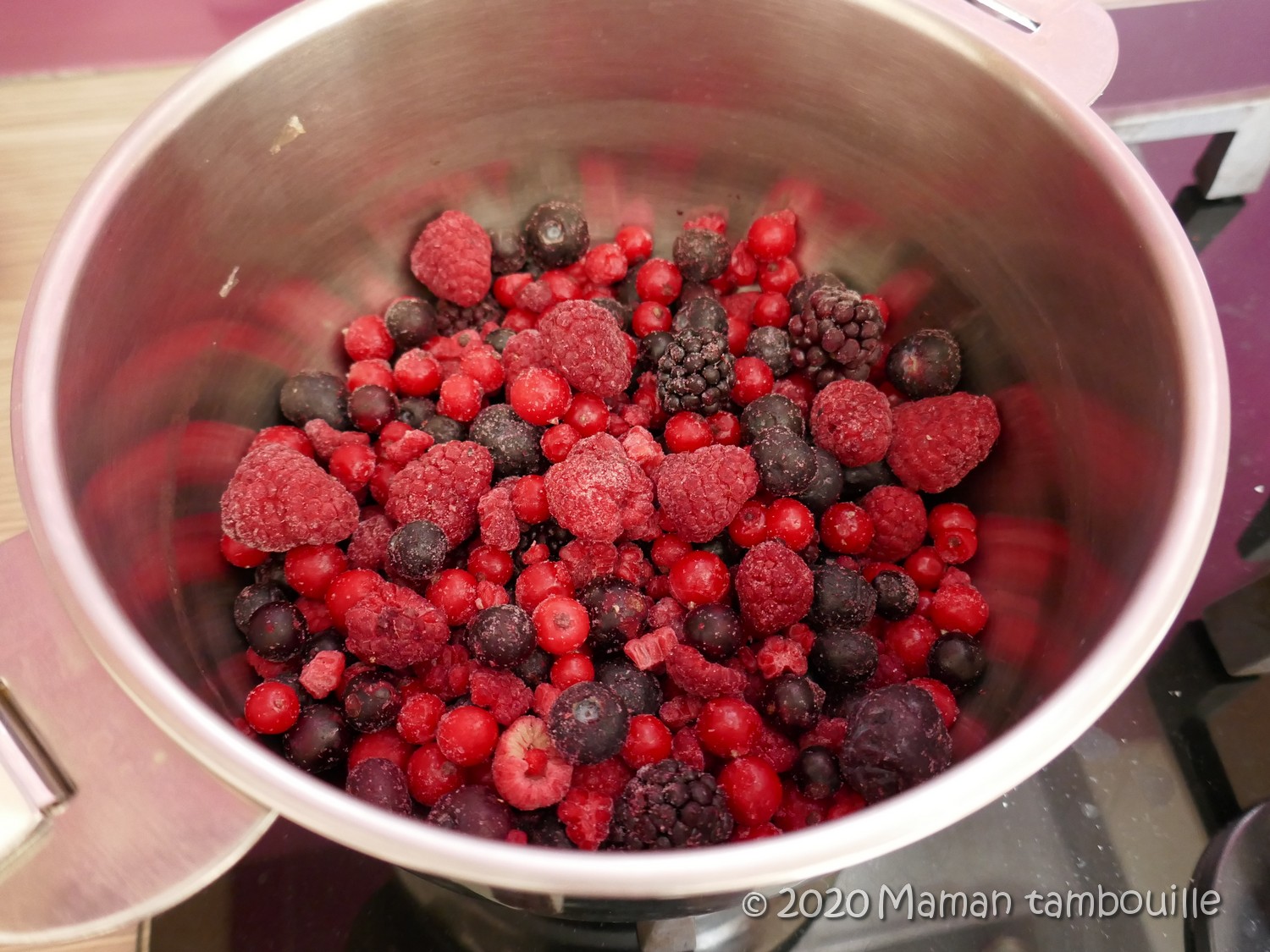 Entremets fruits rouges vanille {Stranger Things} Maman Tambouille