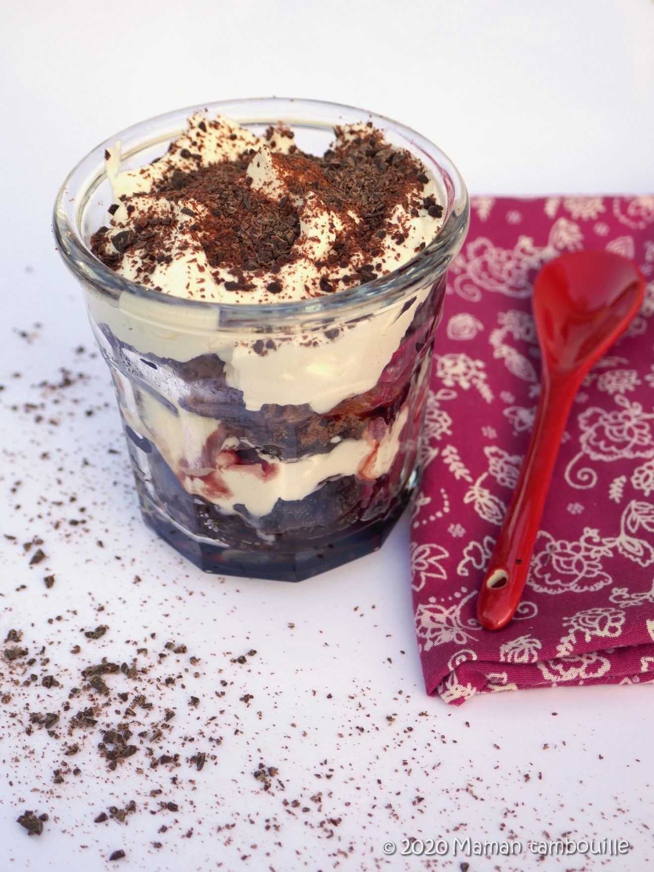Verrine express façon forêt noire Maman Tambouille