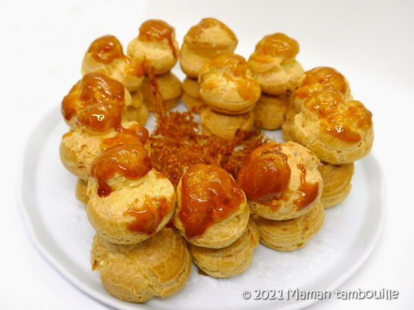 Choux mousseline vanille coeur praliné Maman Tambouille